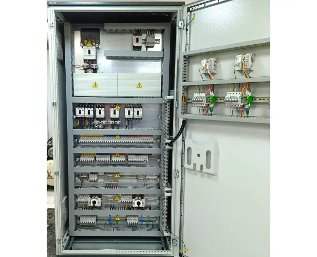 Tableros de distribución y transferencias automáticas | Laumayer